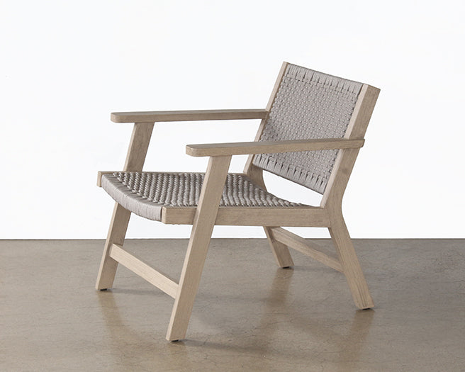 Delano Outdoor Lounge Chair — Bridge Furniture & Props NY